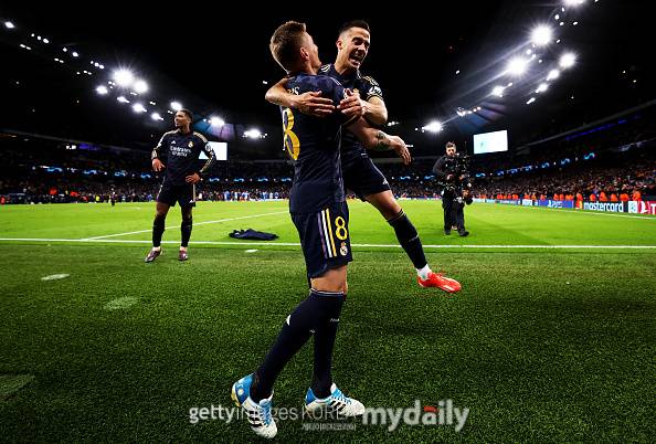 맨시티 U-18 MF에 질문→가장 존경하는 MF는? 덕배? 로드리? 실바? "크로스요! UCL은 유감..."