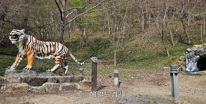 1600년 전 인도승려가 도착한 땅, 그곳의 마라난타사와 불갑사 [정용식의 내마음대로 사찰여행 비경 100선]