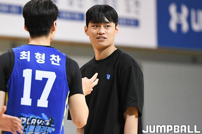 아쉬움 떨쳐내고 더 잘해야” 데뷔 시즌 마친 ‘신인왕 Lg 유기상의 다음 목표