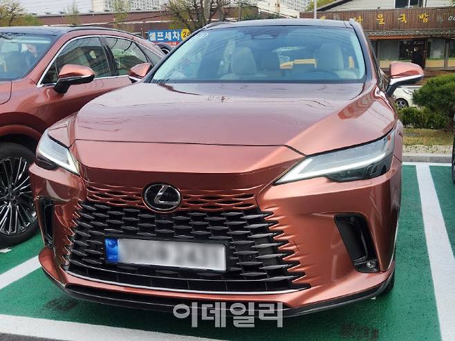 조용하고 강력하다‘도시형 프리미엄 Suv 렉서스 Rx 450h 타봤어요