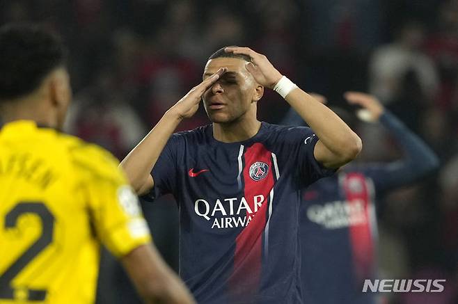 Ucl 결승 좌절된 음바페메시·네이마르 이어 Psg 떠나