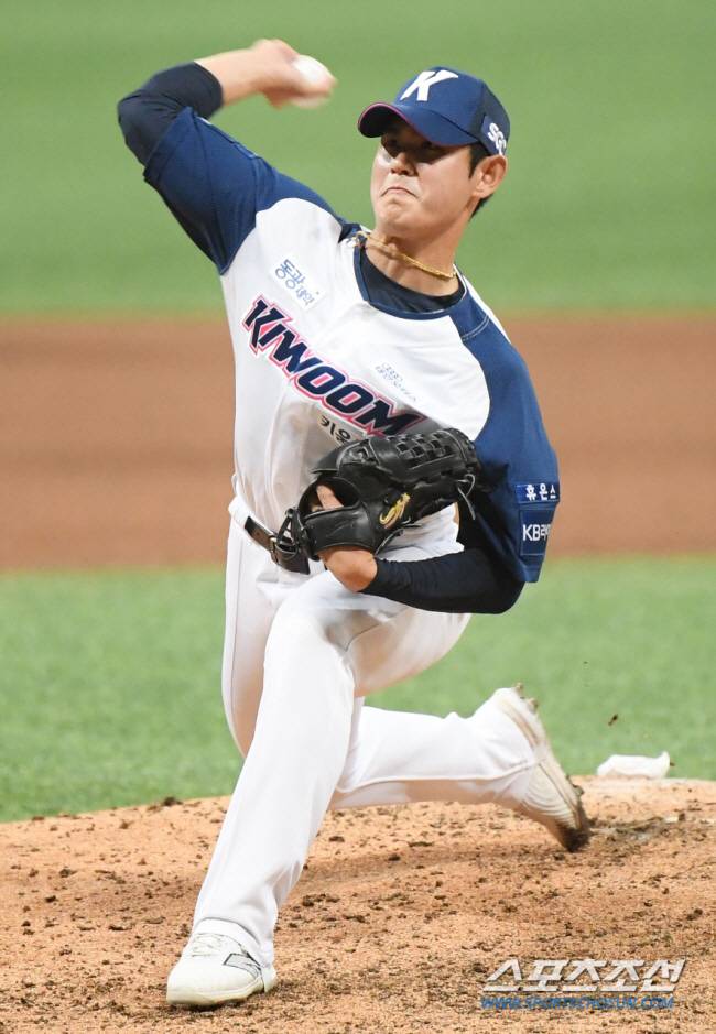 희망 가지고 있어 십시일반하며버티기 한 달 선발도 신예 유격수 돌아온다
