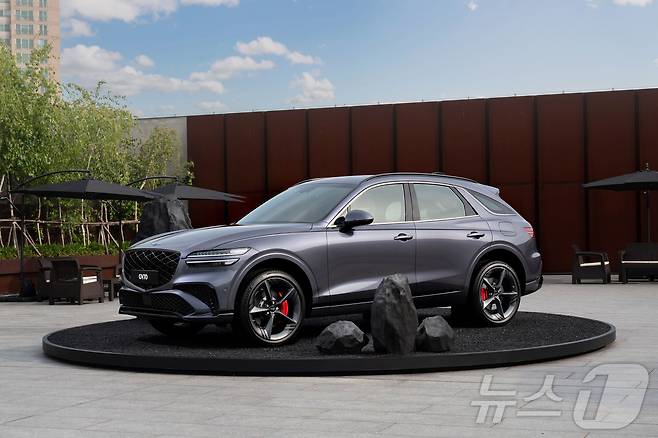 우아한 조명과 향기·풍성한 사운드…'감성 터진' 신형 GV70[르포]