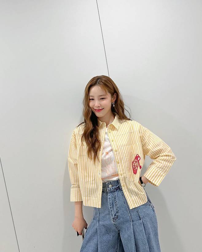 전효성 스트라이프 셔츠와 청바지 입고 러블리한 근황 라이프 뉴세이