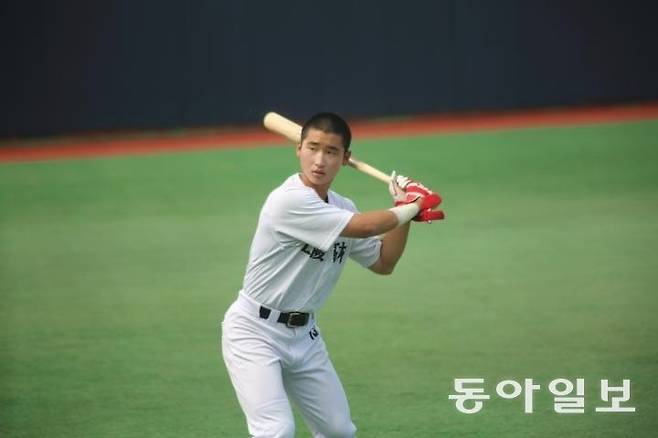 에이스 없는 강릉고 배찬승 버틴 대구고 잡고 8강행 황금사자기