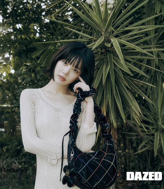 이유비 한모네 안녕 푸켓 여름 만끽하는 청순 바캉스룩 패션엔