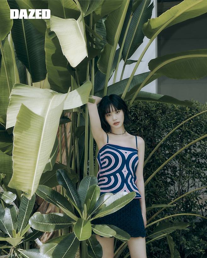 이유비 한모네 안녕 푸켓 여름 만끽하는 청순 바캉스룩 패션엔