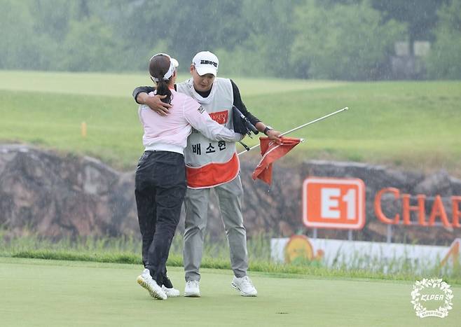‘153전 154기 도전→klpga 배소현 E1 채리티오픈서 ‘생애 첫 우승을 품다