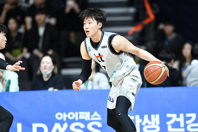 썰렁한 KBL FA시장 속에 '대박' 터지긴 했는데…인상률 '100%+' 4명 체면치레, 작년 대비 급감