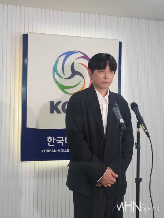 [이슈스파이크] 음주운전자 포승줄 찼는데...'죄목 은폐' 곽명우, 꽃으로 때린 수준?