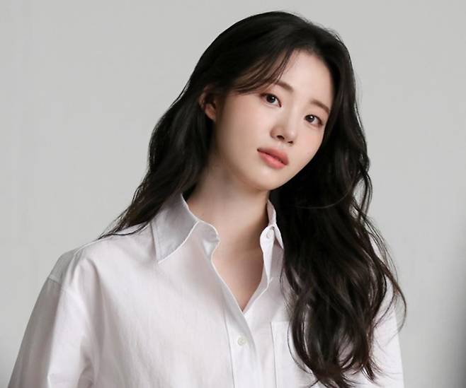 실제로 봤더니 너무 예뻐서 숨멈출뻔 했다는 여신급 신인 여배우 필더무비