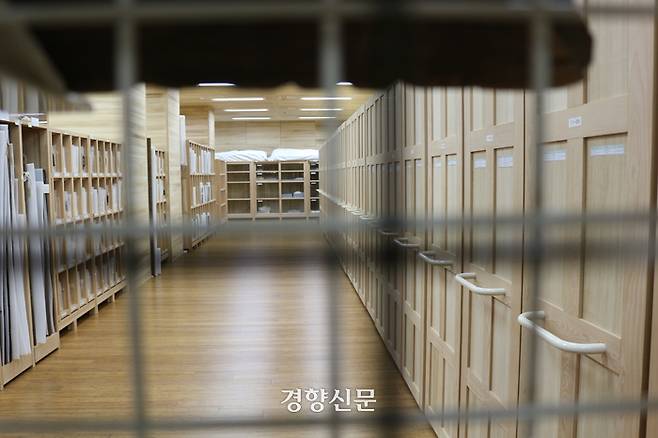 8만 조선 왕실 유물이 있는 ‘금단의 공간…고궁박물관 수장고 문 열다
