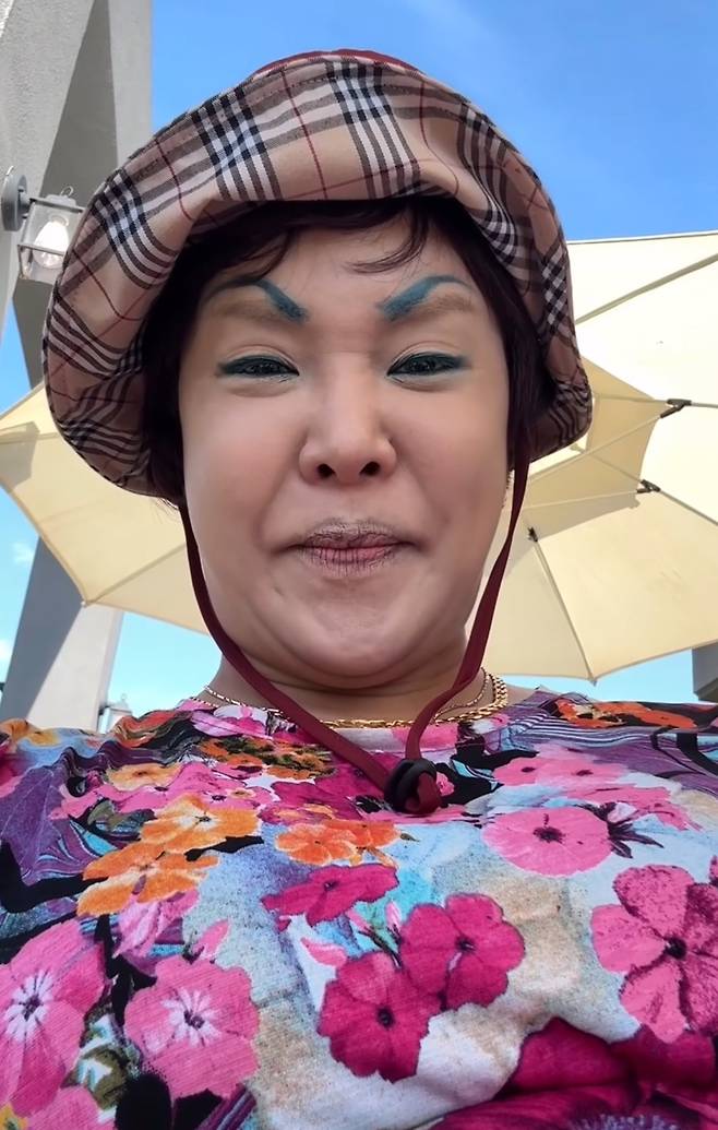 랄랄, 같은 사람 맞아? '완벽 변신' 실제보다 더 실제같은 '아줌마 메이크업'에 깜짝! | 뷰티는 내운명