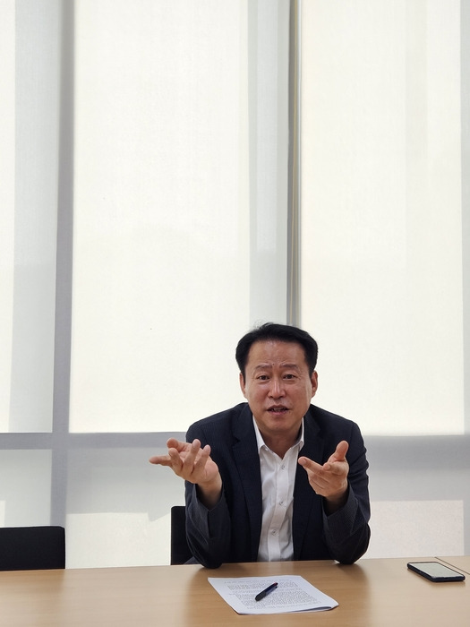 人사이트 이봉의 서울대 교수 K플랫폼 중요 산업으로 발전토록 지원해야”