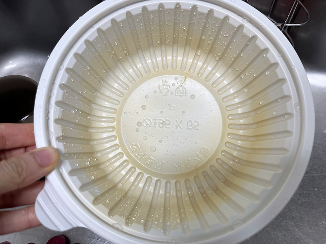 택배 박스 칼로 뜯지 마세요 쉽고 빠르게 테이프 제거하는 방법 텐꿀팁