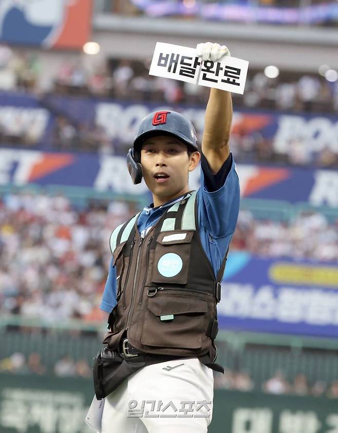 흑역사라도 팬들 위해서라면 웃음 배달완료한 마황 황성빈 올스타전도 홀렸다 2024 올스타
