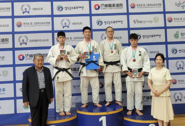 금곡중 이은찬 중·고유도연맹전 남중 90㎏급 첫 패권