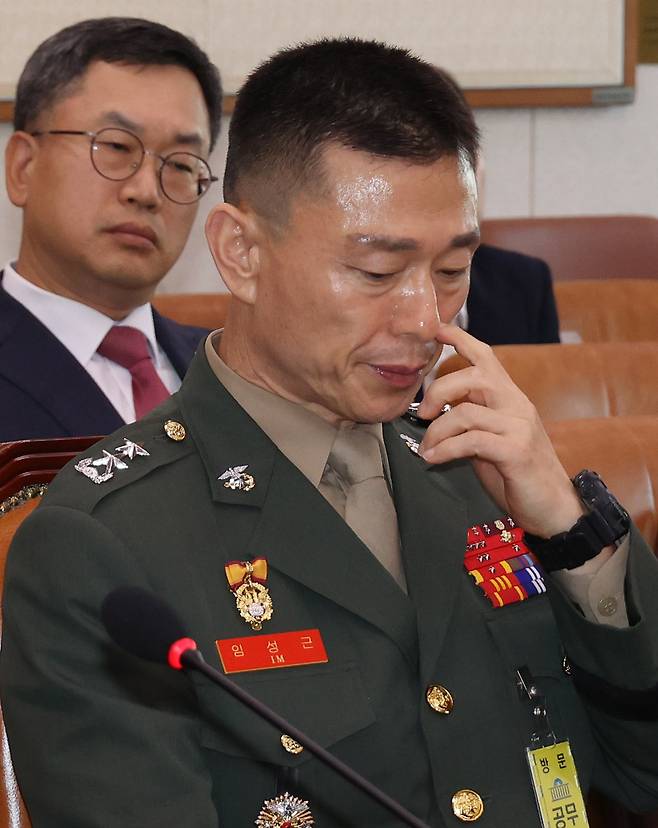 현직 검사가 임성근 댓글부대 국가공무원법 위반