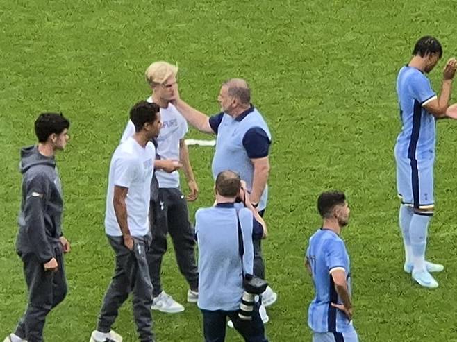 야망에 불타는 토트넘 꽃돌이 금발왕자 베리발의 당찬 포부 목표는 Epl 우승→챔스 진출