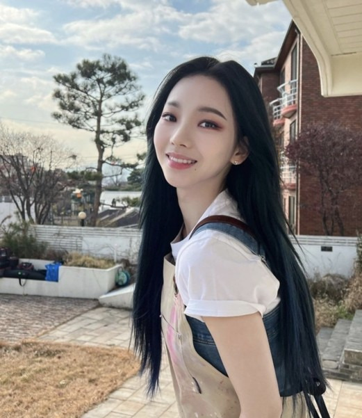 군인 신동에게 반한 수줍던 꼬마 이제는 월드스타 여가수 연예는 내운명