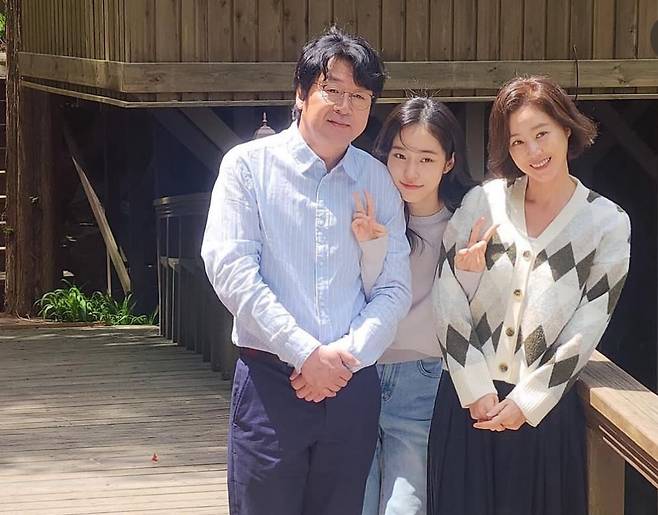 김성령 환갑 앞둔 미모 예쁜 엄마 여성스럽고 우아한 단발 볼륨펌 스타일 뷰티는 내운명
