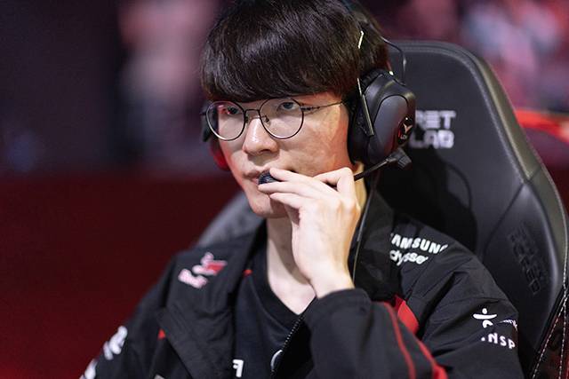 [LCK PO] T1, 패자전서 DK에 역전 거두고 경주행... 한화생명과 결승 두고 리매치