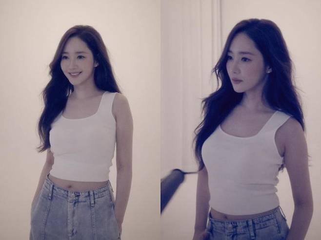 박민영 흰티에 청바지 심플한 패션에 더 빛난 몸매 가지뉴스