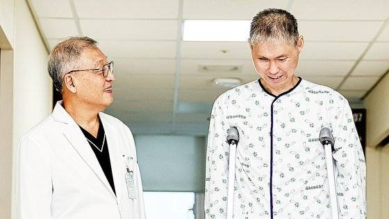 5년간 매일 삼겹살에 소주무술 22단 거품 물고 쓰러졌다