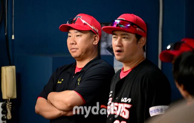 한국시리즈 어떻게 합니까” Kia 꽃범호가 ‘ks 7회 명장 김태형에게 조언을 구했다 Md함평