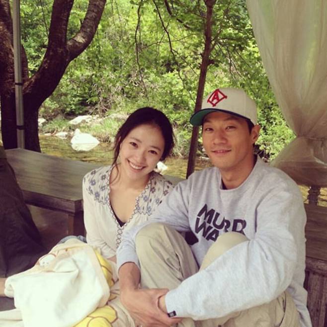 9살 연하 23살 아내와 임신♥결혼 발표해 모두 깜짝 놀란 스타 셀럽스케치