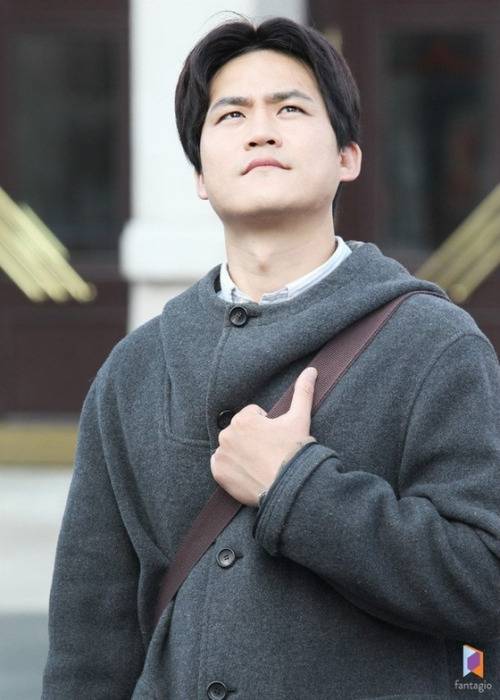 임신한 아내에게 편의점 스파게티를 사준 무명 배우의 현재 근황 필더무비