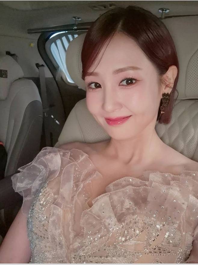 오정연 드레스 예의 제대로 지킨 혼신의 메이크업 숏단발로 완성한 우아美 뷰티는 내운명