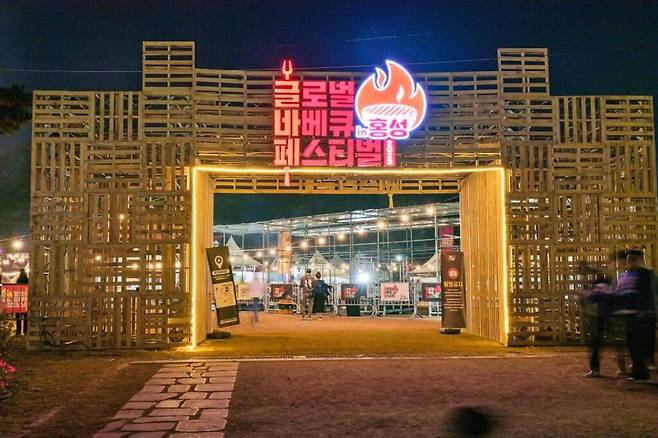 30만 명을 사로잡은 미식 축제 올해는 더욱 확대된 규모로 열린다 여행탐구