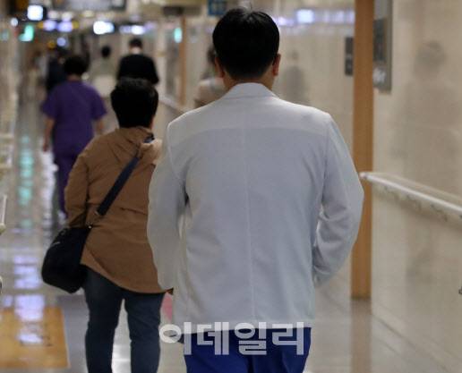 국립대병원 의사 구하기 별따기전임의 지원율 절반