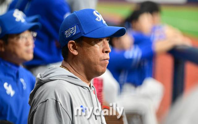 준우승 이후 칼바람 삼성 이병규 2군 감독과 동행 마침표해외파 장필준 김동엽도 방출 공식발표