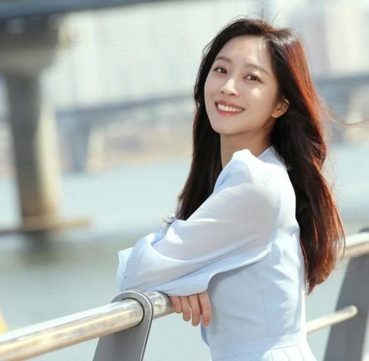 결혼사진 한 장 노출 안된 극비 결혼 여배우 신혼여행도 못 가고 놀라운 근황 스포엔 뉴세이