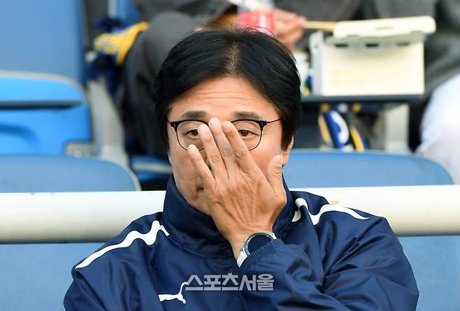 대전 잔류 목표 달성 ‘합리적 의심 지우고 소방수 임무 성공한 황선홍 감독