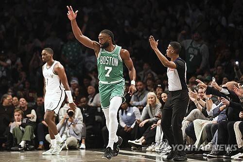 Nba ‘테이텀 브라운 더블더블 보스턴 브루클린 완파하고 10승 고지 점령