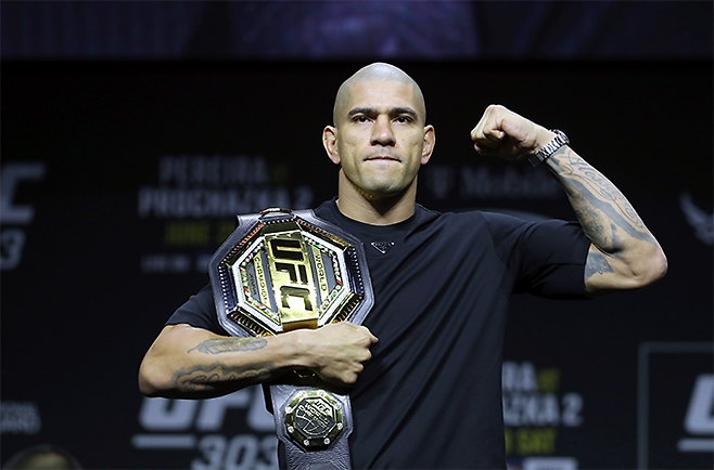 Ufc 슈퍼스타 두 체급 챔피언 오늘 한국 온다