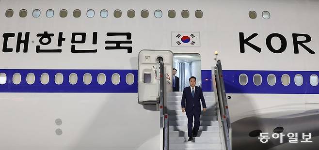 尹 브라질 리우데자네이루 도착이틀간 G20 정상회의 참석 청계천 옆 사진관