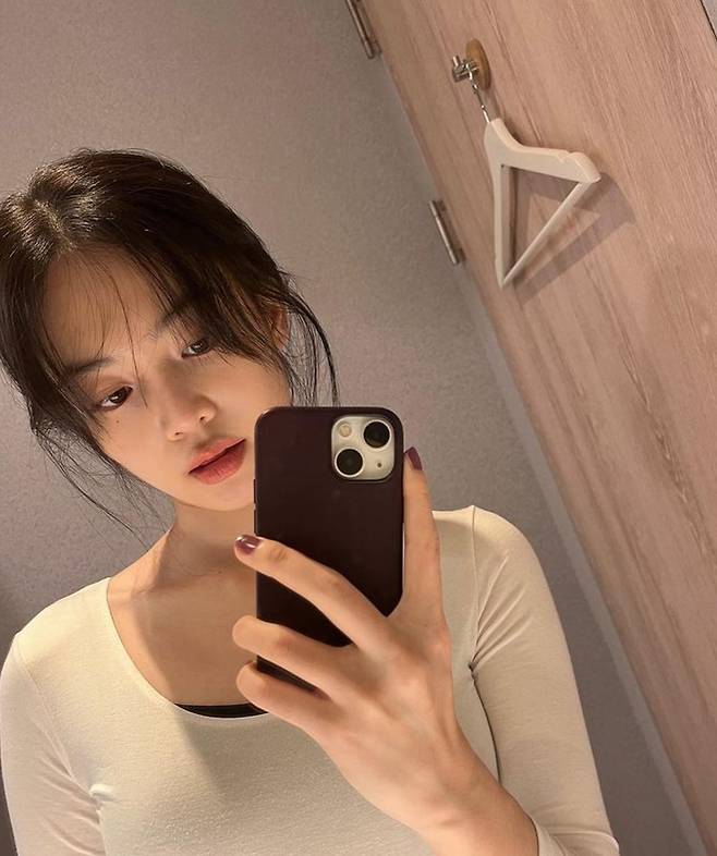 정년이 홍주란으로 빵 떠오른 배우 우다비 일상 스타일링 헤어핏