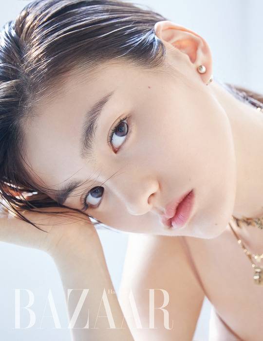 혼혈 같아 부모님도 희한하게 여긴다는 토종 한국 여배우 셀럽뉴스