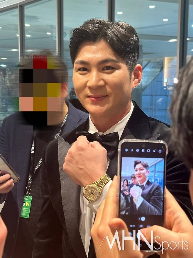 오지환, LG 우승 당시 명품 시계에 "당시 MVP 받은 것만으로도 만족"