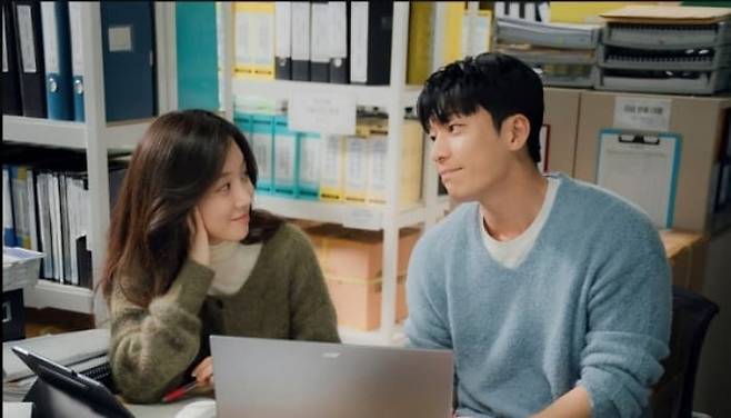 남편의 게임시간 제한하고 컴퓨터 박살내겠다고 협박한 아내 심리테스트 해볼래