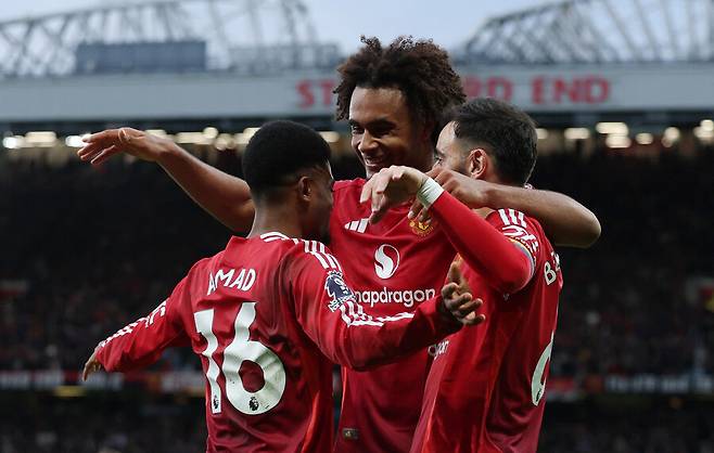 아모림볼 미쳤다 맨유 에버턴에 4 0 대승→2경기 만 Epl 데뷔승텐 하흐 경질 후 7경기 연속 무패 질주