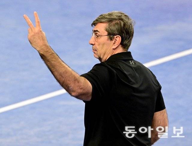 현대캐피탈 왼쪽 날개로만 대한항공 추월할 수 있을까 발리볼 비키니