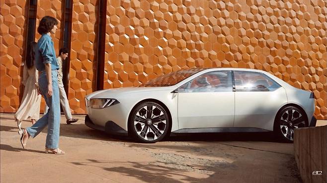 Bmw 소형 해치백 ‘i1 렌더링 공개 뉴 클래스 디자인 언어 반영” 더드라이브