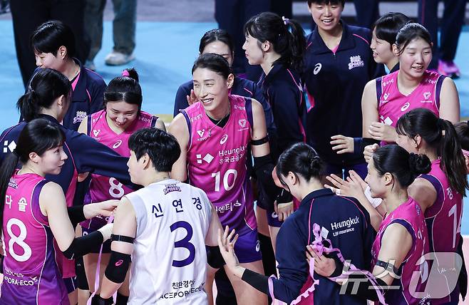 2008년에도 현재도 건재한 흥국생명 김연경구단 최다 13연승 도전