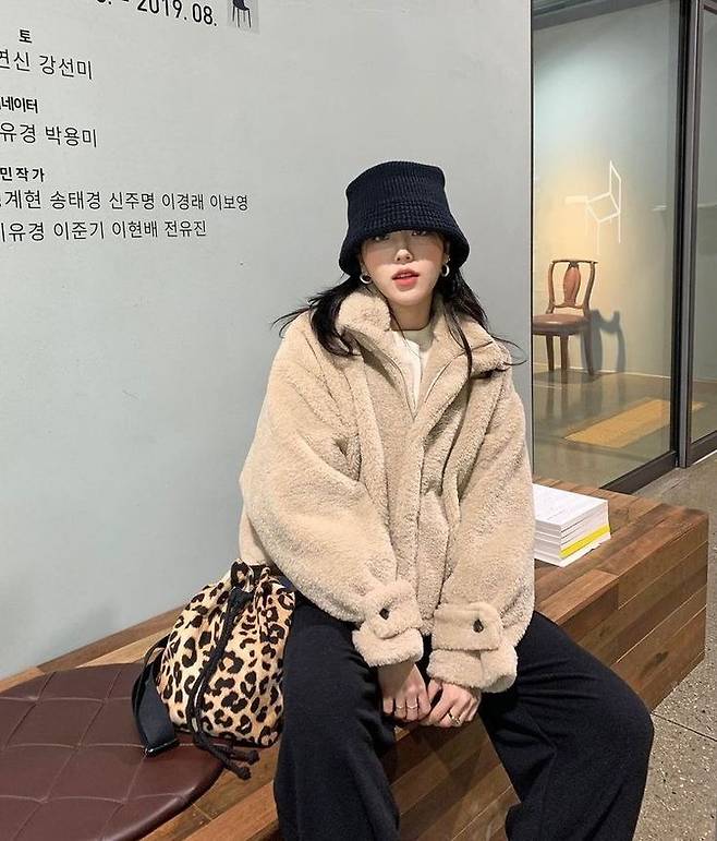 극강의 따뜻함 퍼를 활용한 겨울 코디 파이베트