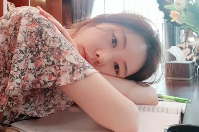 재벌 2세 남편과 결혼해 신문 1면에 날만큼 관심을 받았던 여배우 요즘뭐하니